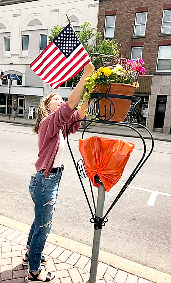 Volunteers in the spotlight | News, Sports, Jobs - The Express